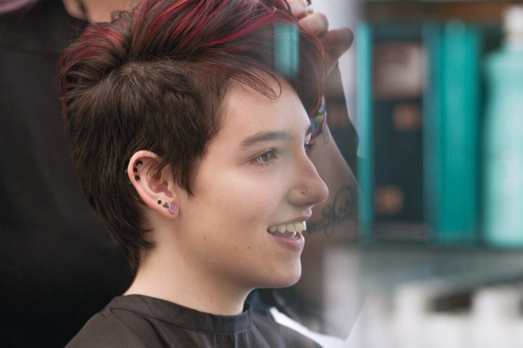 Hair Salon Services | Headliners Salon & Spa